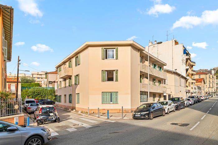 Appartement 3 pièces à Nice, Chambrun, à vendre