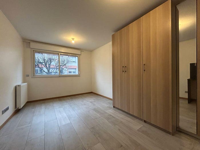 Appartement 1 pièce à louer à Bondy, Villemomble