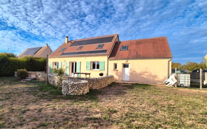 Maison 6 pièces à vendre à Villiers-Saint-Georges