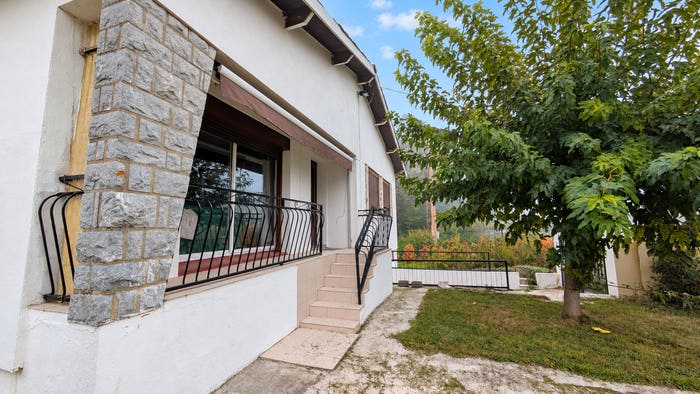Maison 4 pièces à Gibel, à vendre