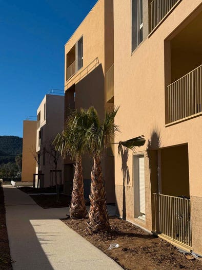 Appartement 5 pièces à louer - Zone du Roubaud, Hyères