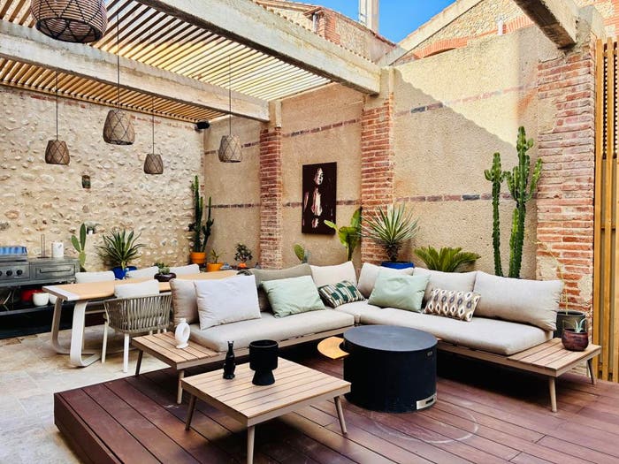 Maison 6 pièces à Villeneuve-la-Rivière, à vendre