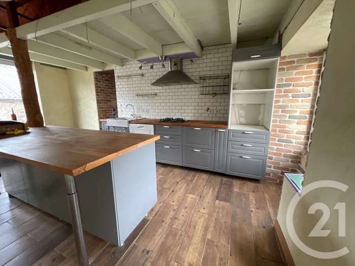 Maison 3 pièces à louer à Le Bez