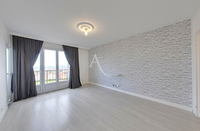 Appartement 5 pièces à Auxerre, Sainte-Geneviève, à vendre