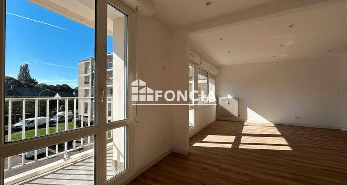 Hauteville-Jean de la Fontaine, Lisieux - Appartement 4 pièces à louer