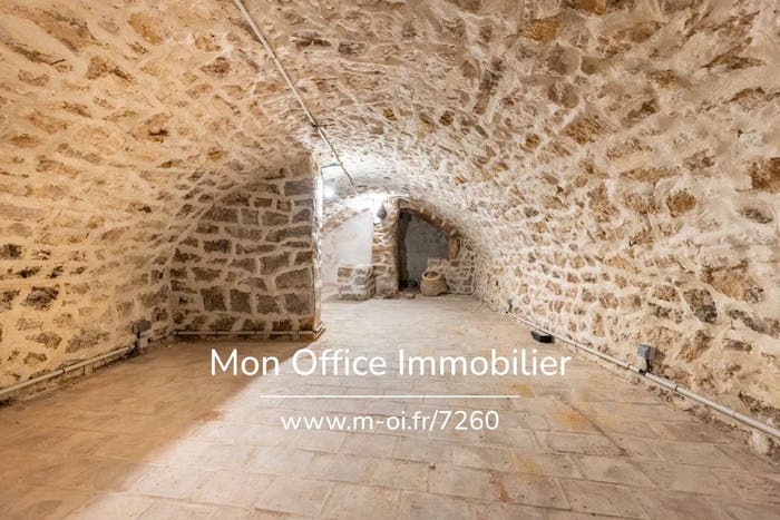 Appartement 1 pièce à Aix-en-Provence, Centre-ville, à vendre