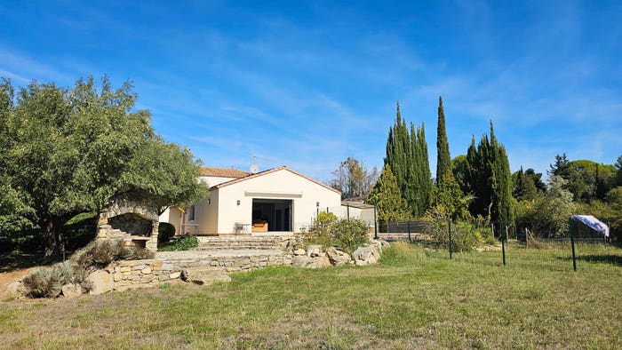 Maison 7 pièces à Montagnac, à vendre