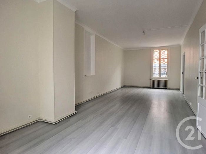 Appartement 3 pièces à Sens, L'Amande, à louer