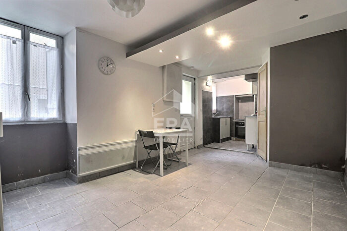 Appartement 1 pièce à vendre à Étampes, Saint-Pierre