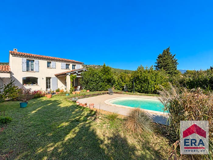 Beaumes-de-Venise : Maison 4 pièces à vendre