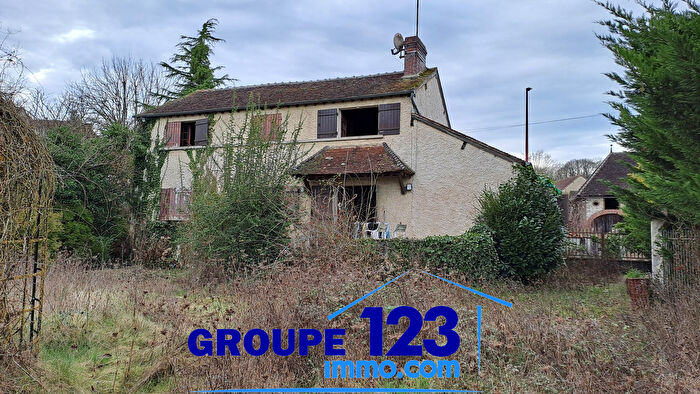 Saint-Aubin-Château-Neuf - Maison 4 pièces à vendre