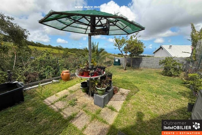 Maison 3 pièces à vendre à Le Tampon, Terrain Fleury, La Pointe