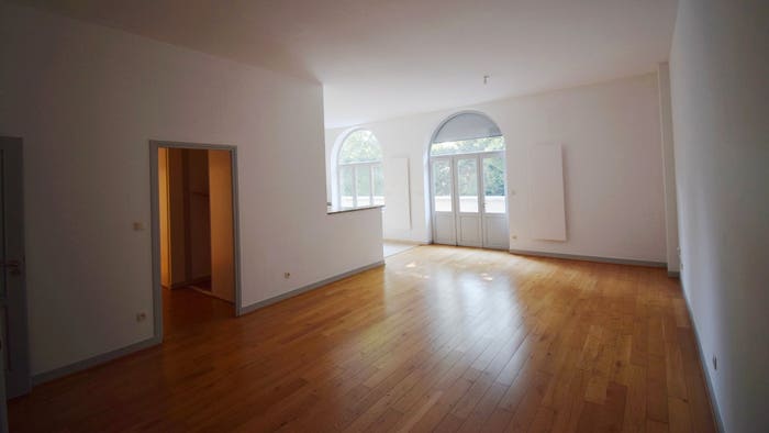 Appartement 5 pièces à Vichy, Thermal, à louer