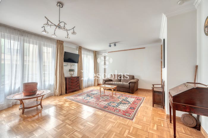 Appartement 5 pièces à Saint-Germain-en-Laye, Centre-ville, Quartiers forestiers, à vendre