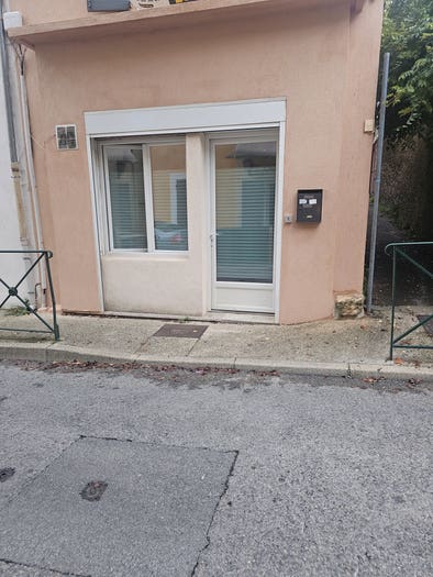 Appartement 1 pièce à vendre - La Roque-d'Anthéron