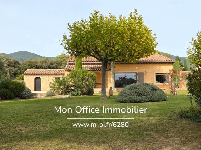 Maison 10 pièces à vendre à Vaugines