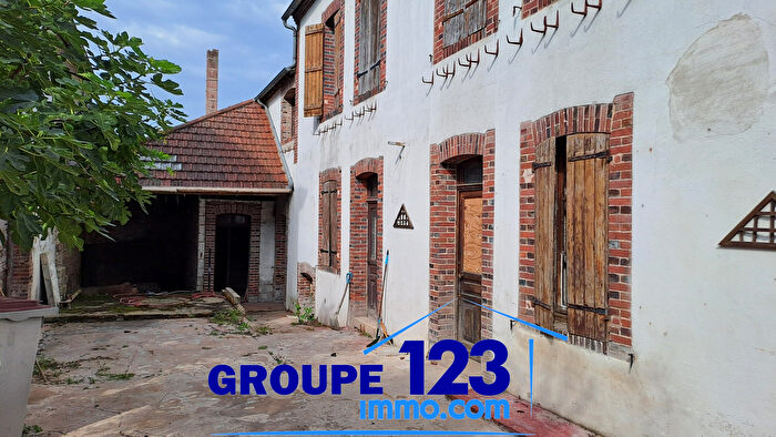 Maison 5 pièces à Aillant-sur-Tholon, à vendre