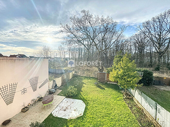 Fontenay-le-Fleury, Chapelle Saint-Jean - Maison 8 pièces à vendre