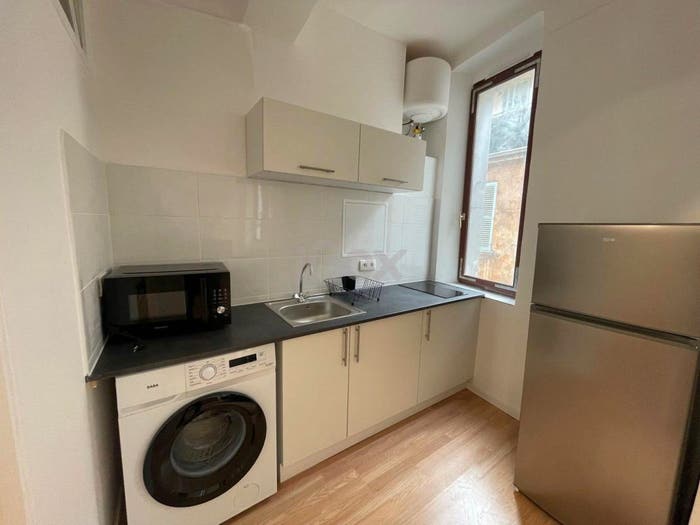 Appartement 1 pièce à Toulon, Porte d'Italie, à louer