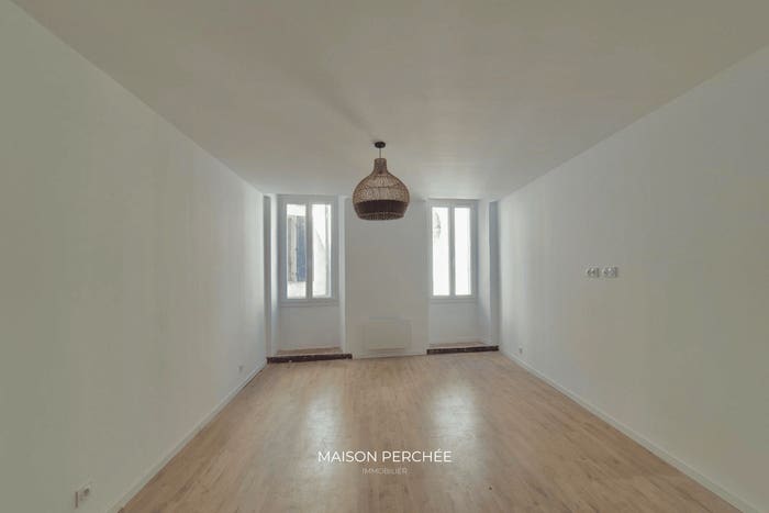 Appartement à louer à Salernes