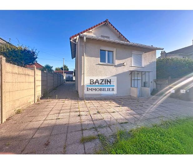 Maison 5 pièces à Sainte-Geneviève-des-Bois, à vendre