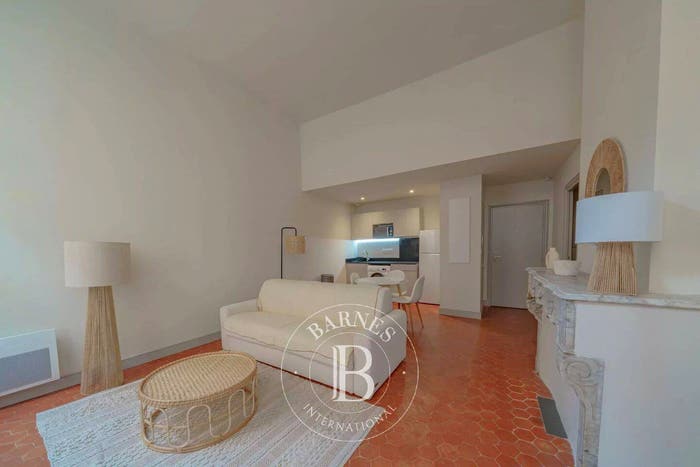 Centre Ville, Aix-en-Provence - Appartement 2 pièces à louer
