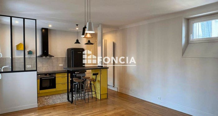 Saint Louis-République, Vincennes : Appartement 2 pièces à louer