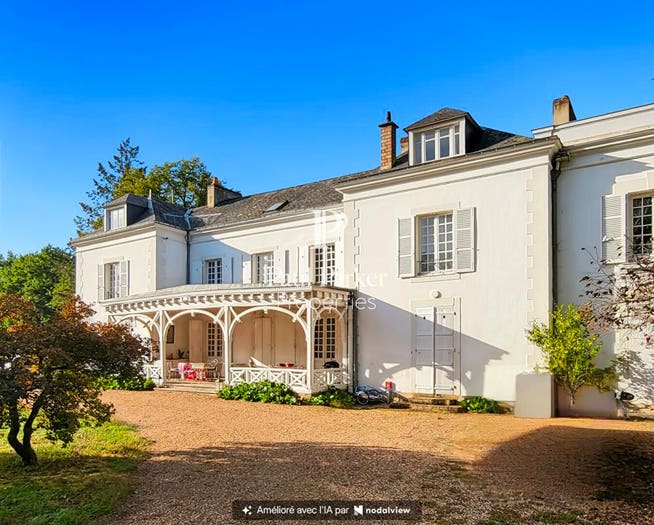Maison 12 pièces à Ruaudin, à vendre