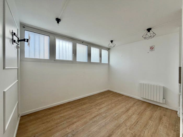 Appartement 3 pièces à Paris 11ème, République, Saint-Ambroise, à louer