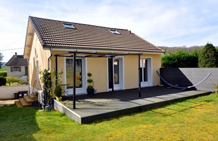 Maison 4 pièces à Saint-Chéron, à vendre