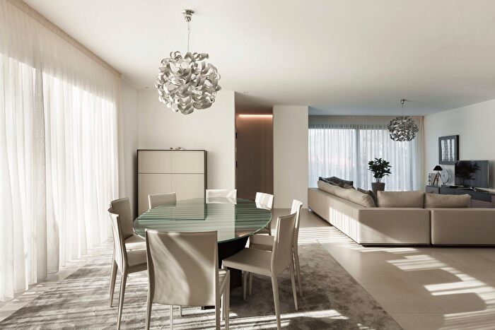 Appartement 4 pièces à vendre - La Garenne-Colombes, Centre Nord, Gare, Mairie