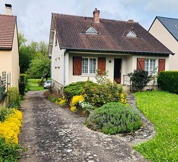 Étampes, Saint-Pierre : Maison 6 pièces à vendre
