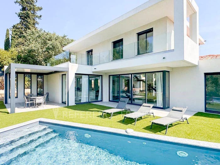 Maison 5 pièces à louer - Village-Le Val-Cabrieres, Mougins