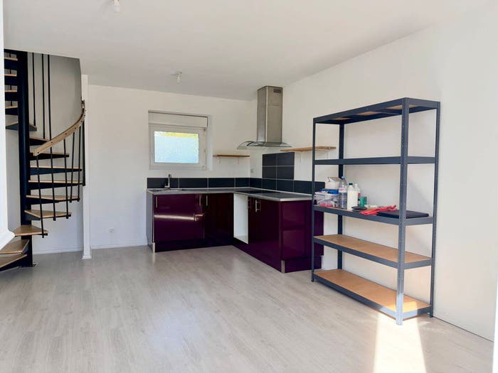 Maison 3 pièces à Huillé-Lézigné, à louer