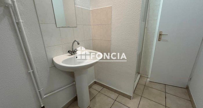 Les-Collines, Vienne : Appartement 1 pièce à louer