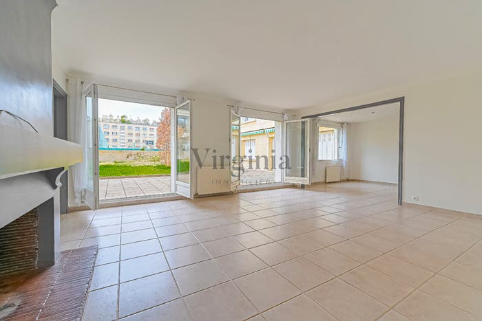 Saint-Mandé, Daumesnil : Appartement 8 pièces à vendre
