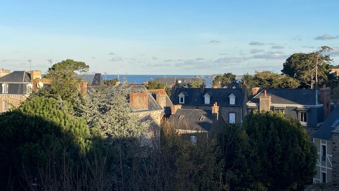Appartement 2 pièces à Dinard, Saint-Enogat, Port Blanc, Pointe de la Roche Pelée, à louer