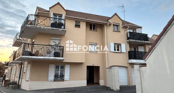 Appartement 1 pièce à Roissy-en-France, à louer