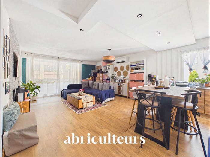 Salon-de-Provence, Centre-ville - Appartement 3 pièces à vendre