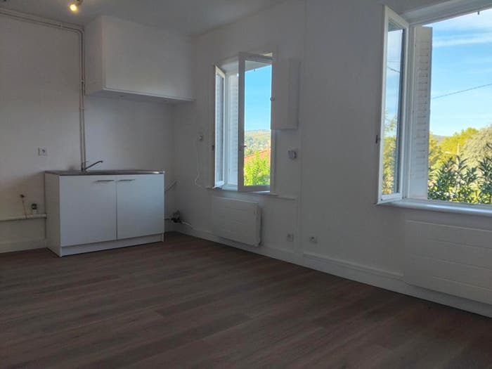 Appartement 3 pièces à vendre - Neuville-sur-Saône