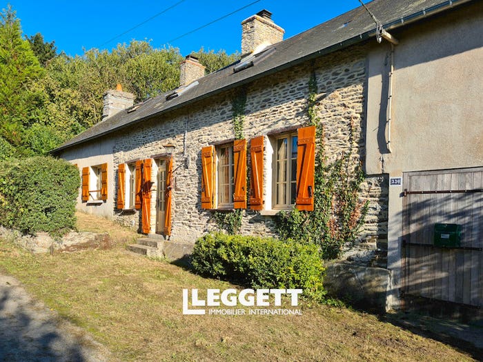Cerisy-la-Forêt : Maison 7 pièces à vendre