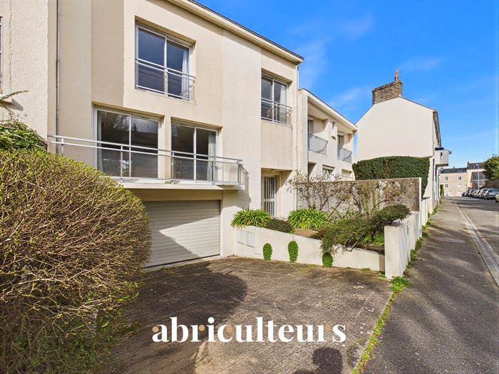 Maison 8 pièces à vendre à Nantes, Monselet