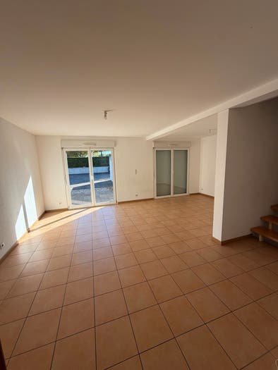 Maison 5 pièces à Blotzheim, à louer