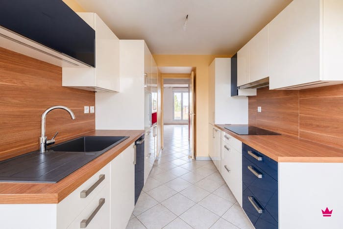 Saint-Priest, Village - Appartement 3 pièces à vendre