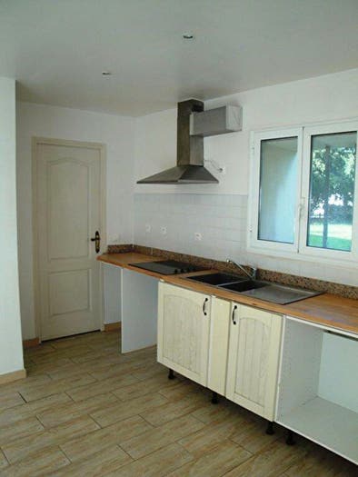 Appartement 1 pièce à Toury, à louer