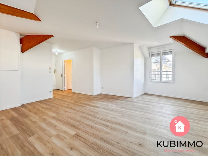 Melun, Rive de Seine, Sud : Appartement 2 pièces à louer