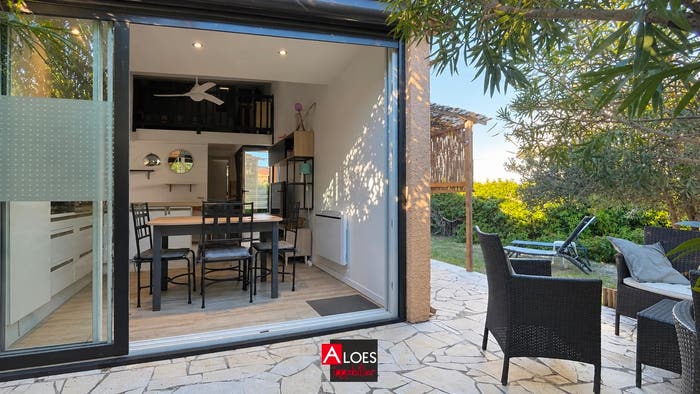 Aigues-Mortes : Maison 2 pièces à vendre
