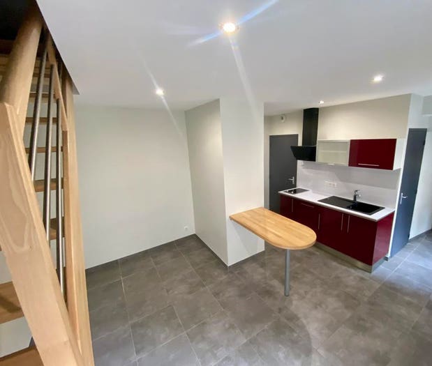 Rodez, Centre historique, Vieux-Rodez : Appartement 2 pièces à louer