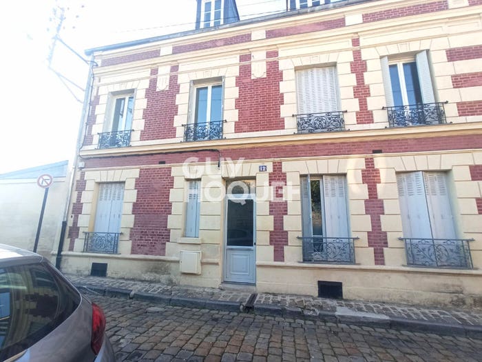 Soissons, Centre-ville : Appartement 2 pièces à louer