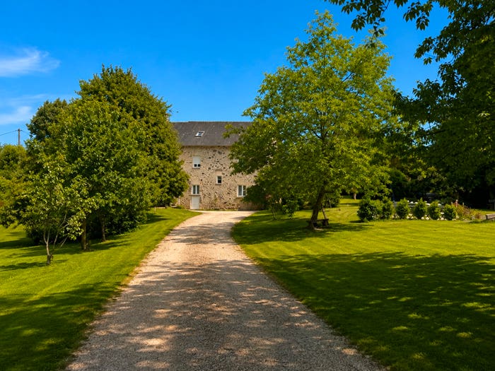 Sainte-Féréole : Maison 8 pièces à vendre